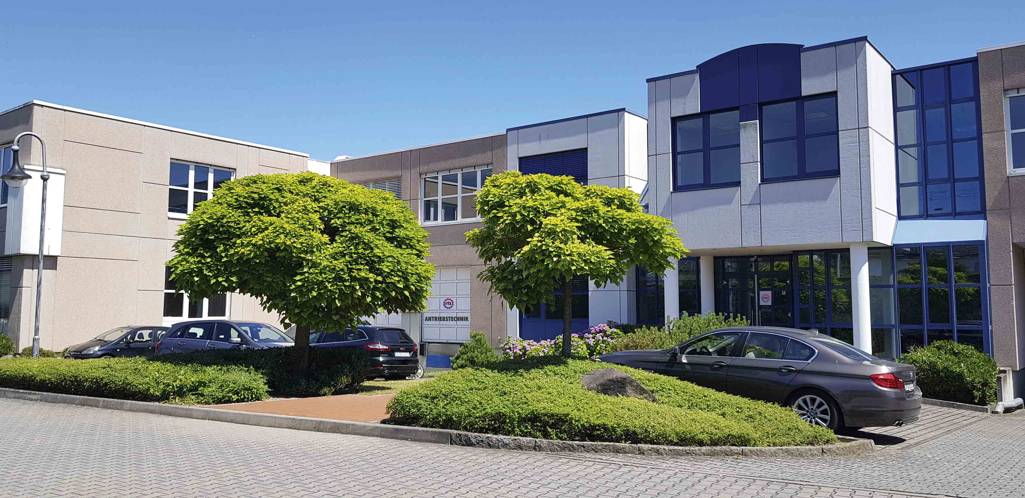 Startseite - rtz-Antriebstechnik GmbH - Unser Antrieb ist Ihr Vorschub ...